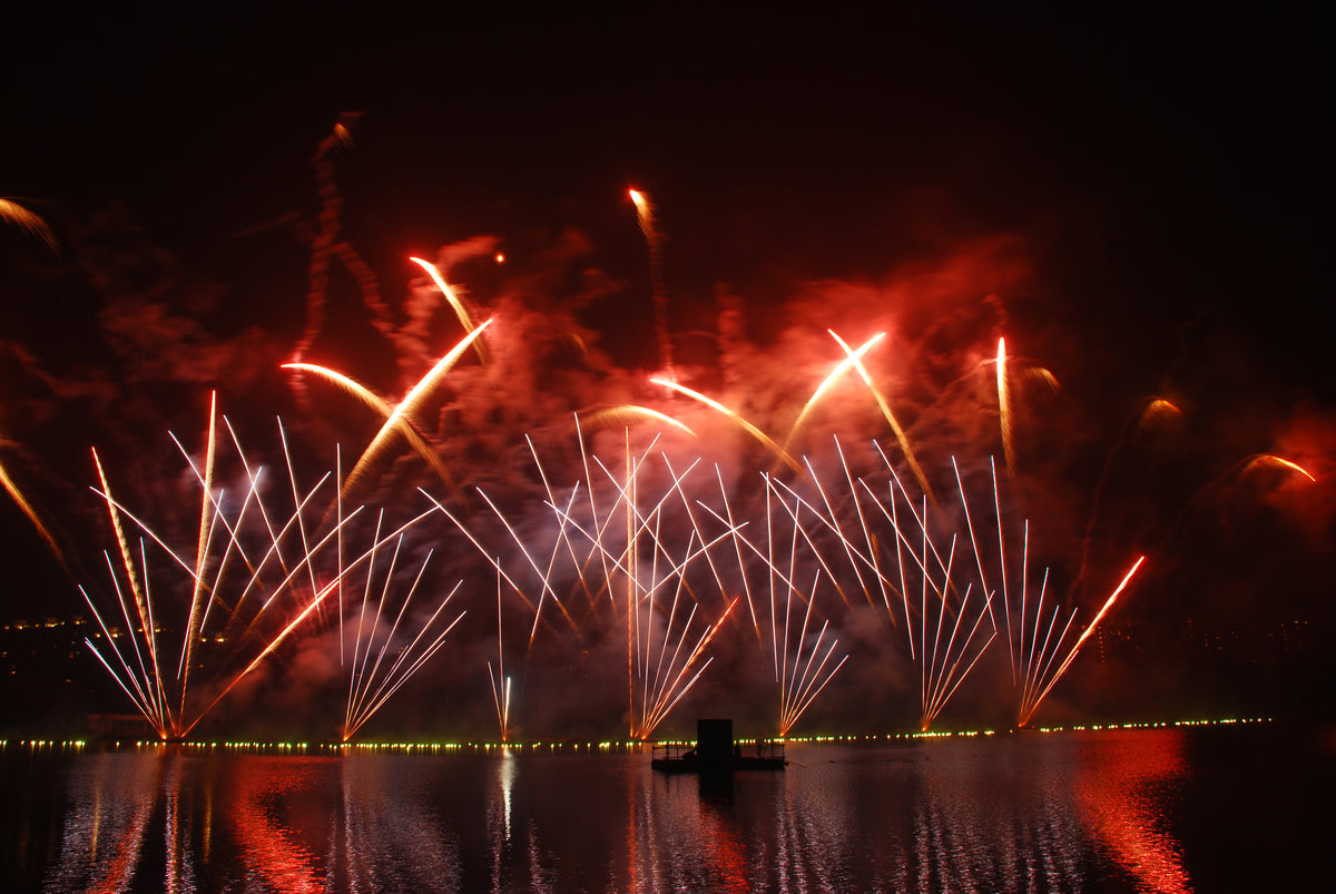 PLA begins navy´s 60th anniversary celebration — Epic Fireworks