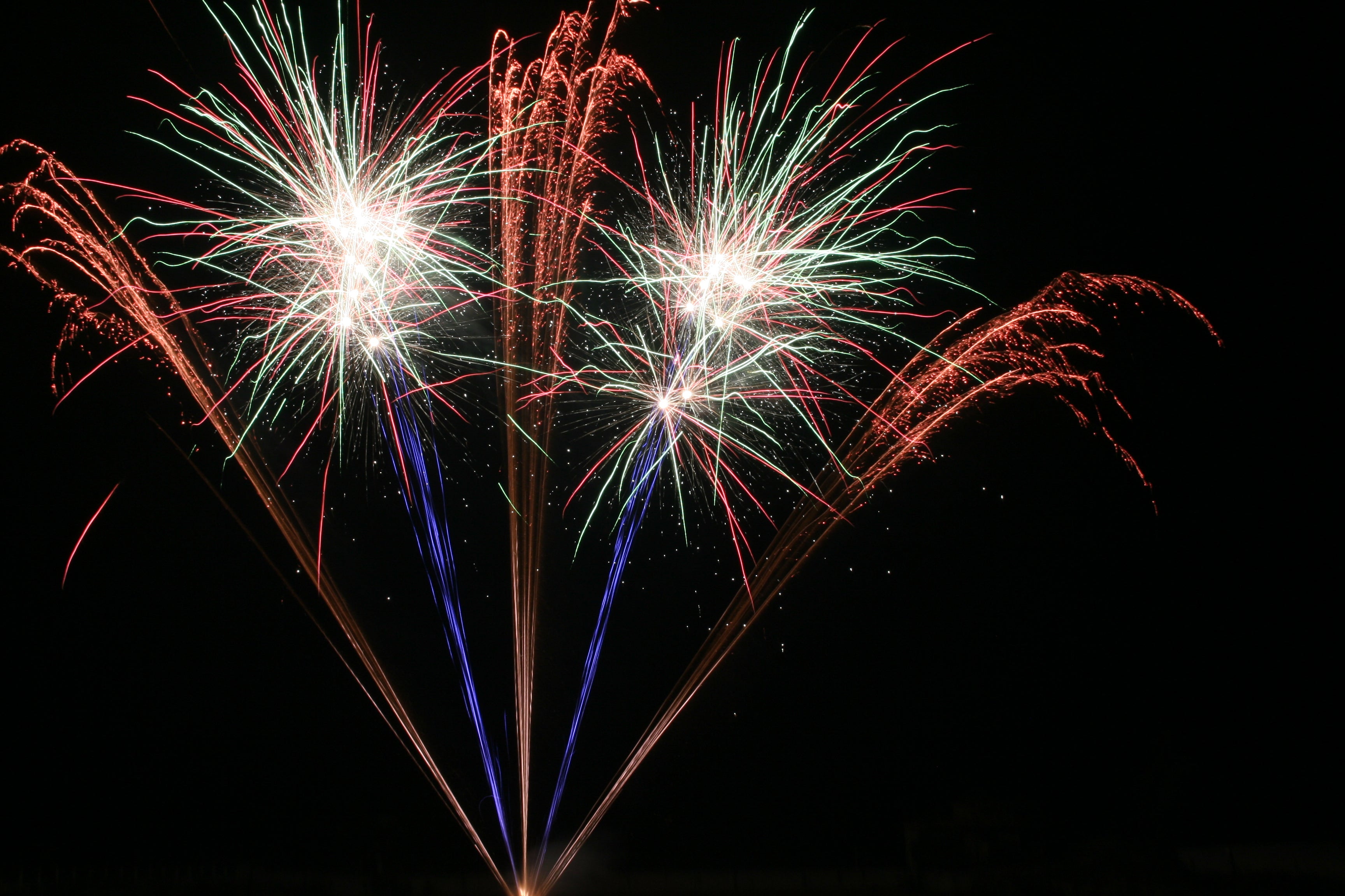 ROUND TABLE CHARITY TO HOST HUGE FIREWORKS EVENT IN OXFORD — Epic Fireworks