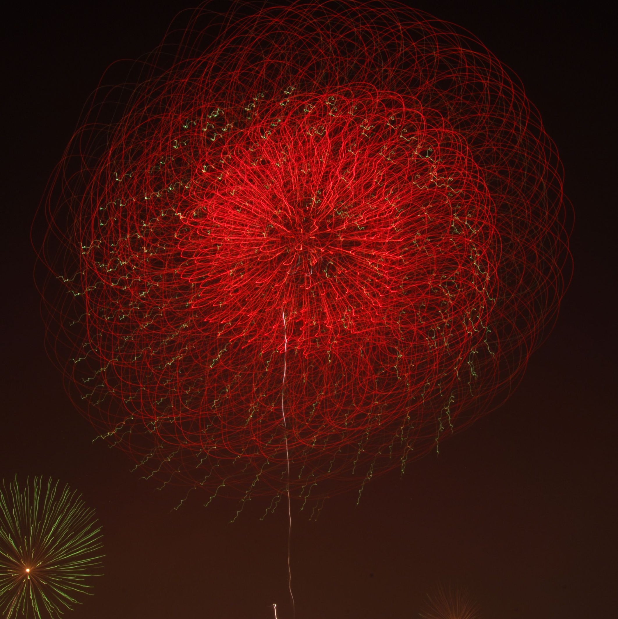 TOP 5 MONOCHROMATIC FIREWORKS — Epic Fireworks