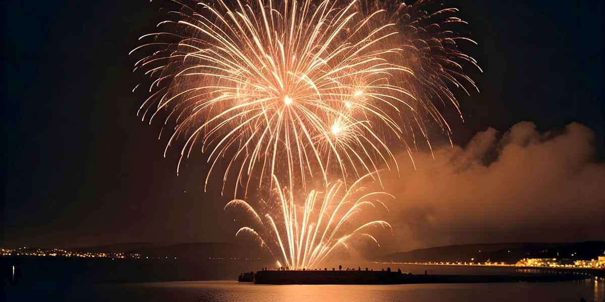 Truro New Year’s Eve Fireworks 2025/26: Lemon Quay Double Display & Ep ...