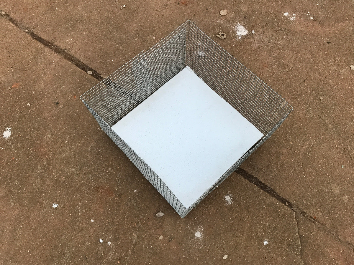 Recycling Pyro Mesh - Squirrel Feeder — Epic Fireworks