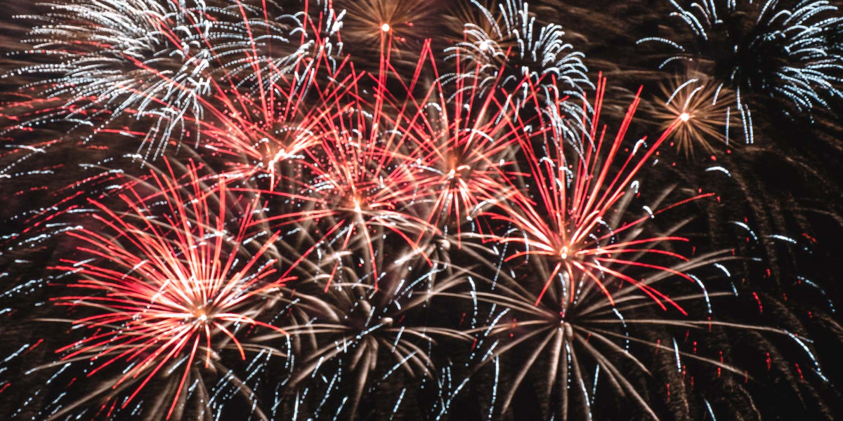 Essential Guide to Fireworks for Beginners: Safety, Effects, and Displ ...